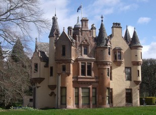 10 Fairytale Castles You Should Visit
