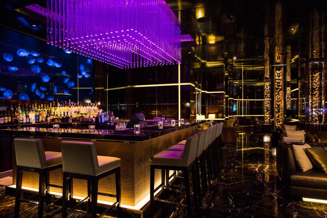 Here's why you should go on holiday to the Bahamas!